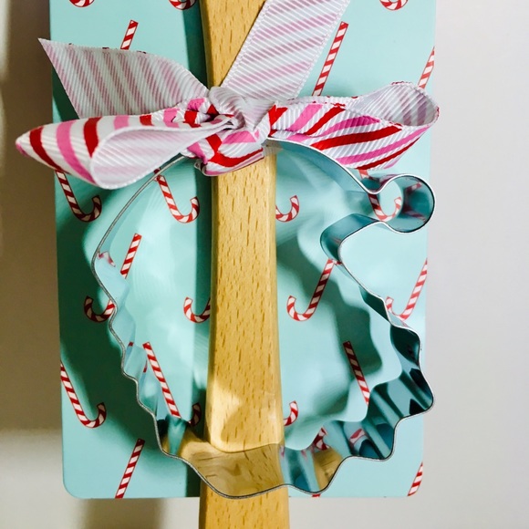 Ciroa | Holiday | Peppermint Candy Cane Ho Ho Spatula Santa Cutter ...
